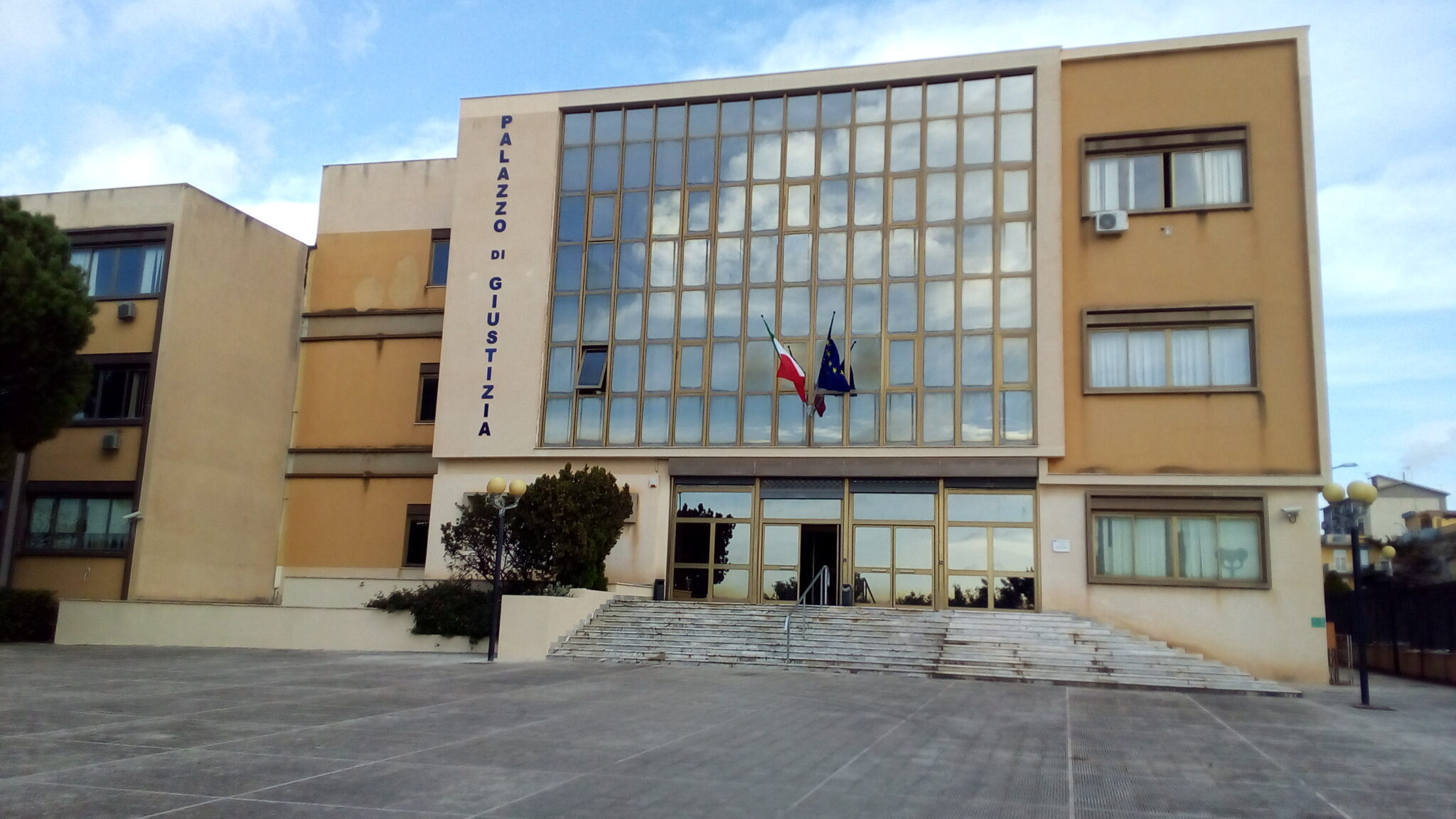 Agrigento, ex avvocato Giuseppe Arnone torna in carcere per calunnia e ...